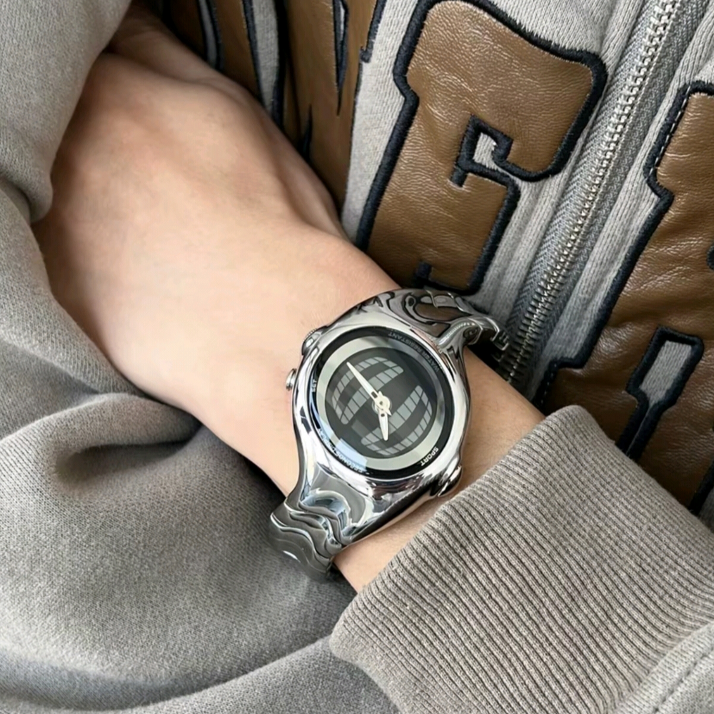 Benlydesign - Unique Metal Watches GL570