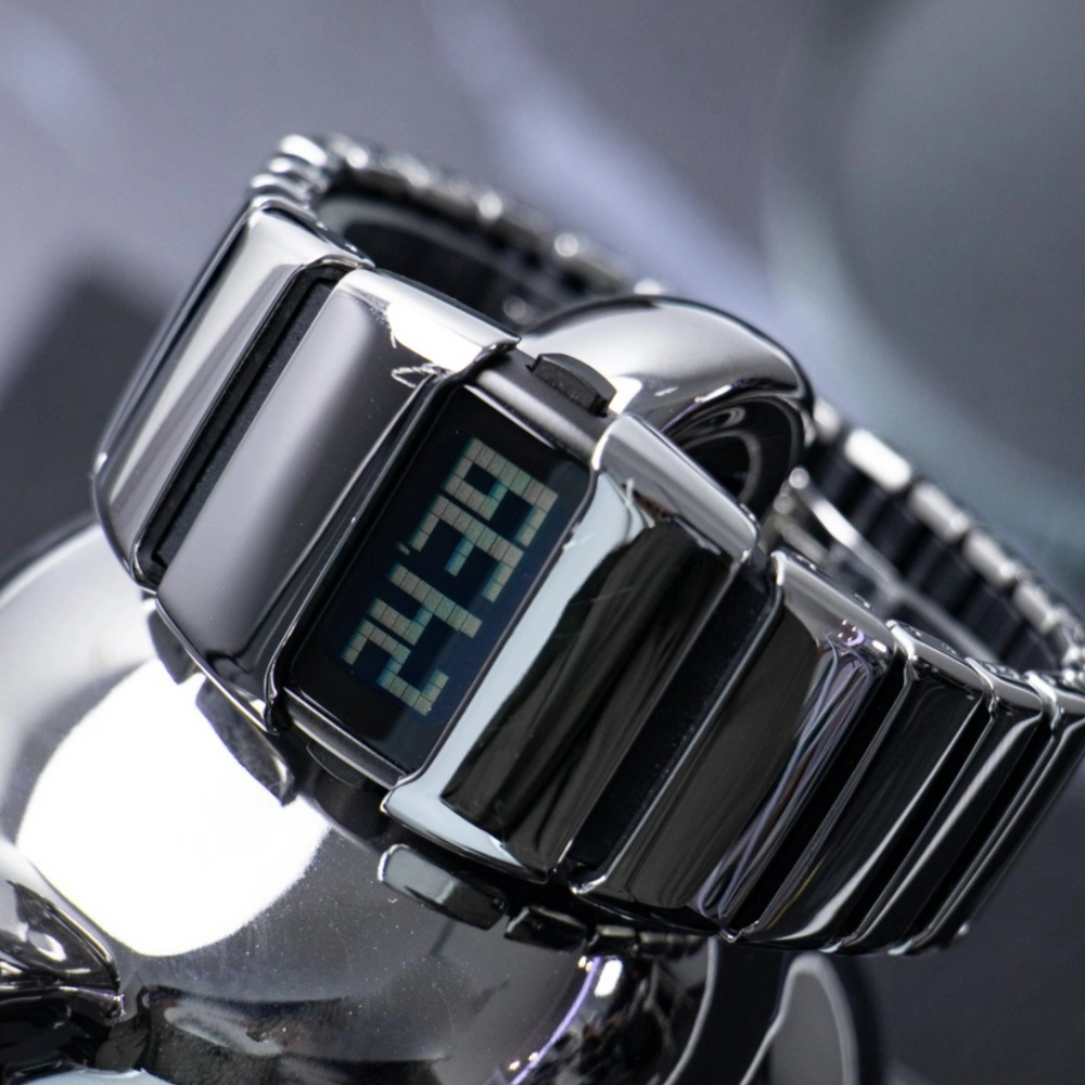 Benlydesign-y2k Metal Futuristic Unique Digital Watch -X6000S-SHINY